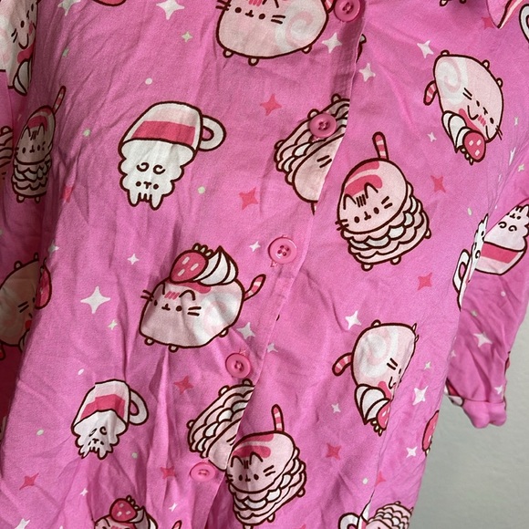 Pusheen | Tops | Nwt Pusheen Button Down Top | Poshmark
